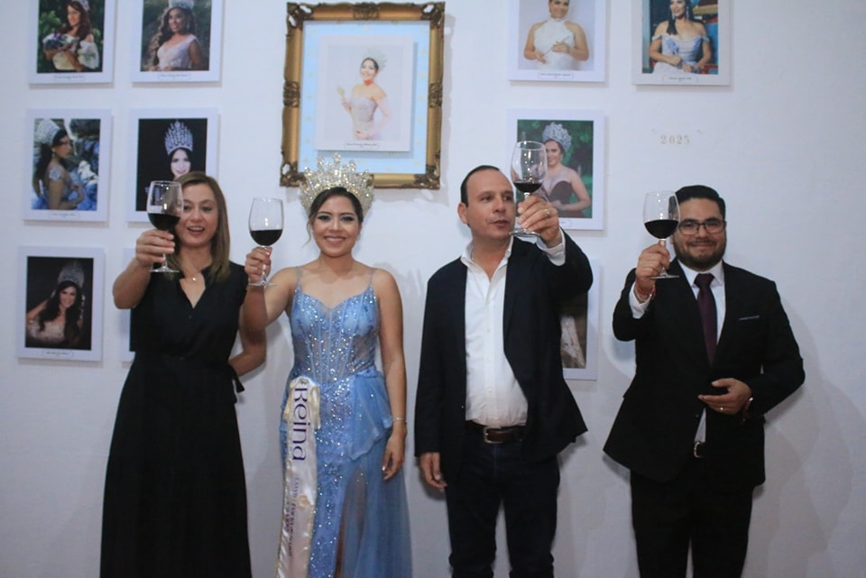 DEBELAN FOTOGRAFÍA DE MARÍA FERNANDA I EN GALA DE REINAS – TV Parras